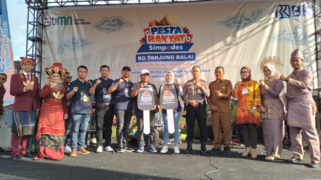 Pesta Rakyat Simpedes 2022, BRI Kanca T.Balai Hadiahkan Dua Mobil