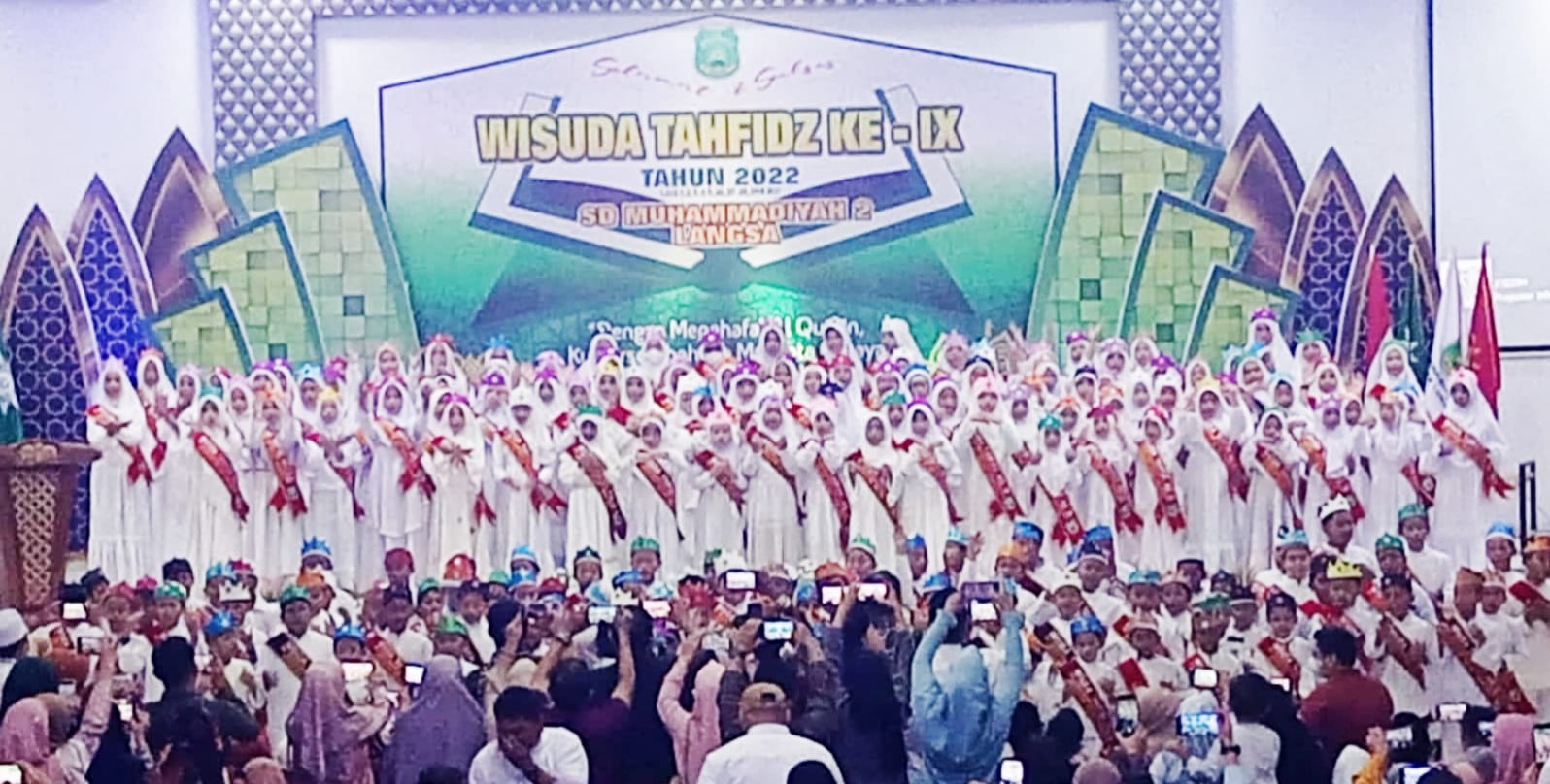201 Siswa SD Muhammadiyah 2 Langsa Diwisuda Tahfidz