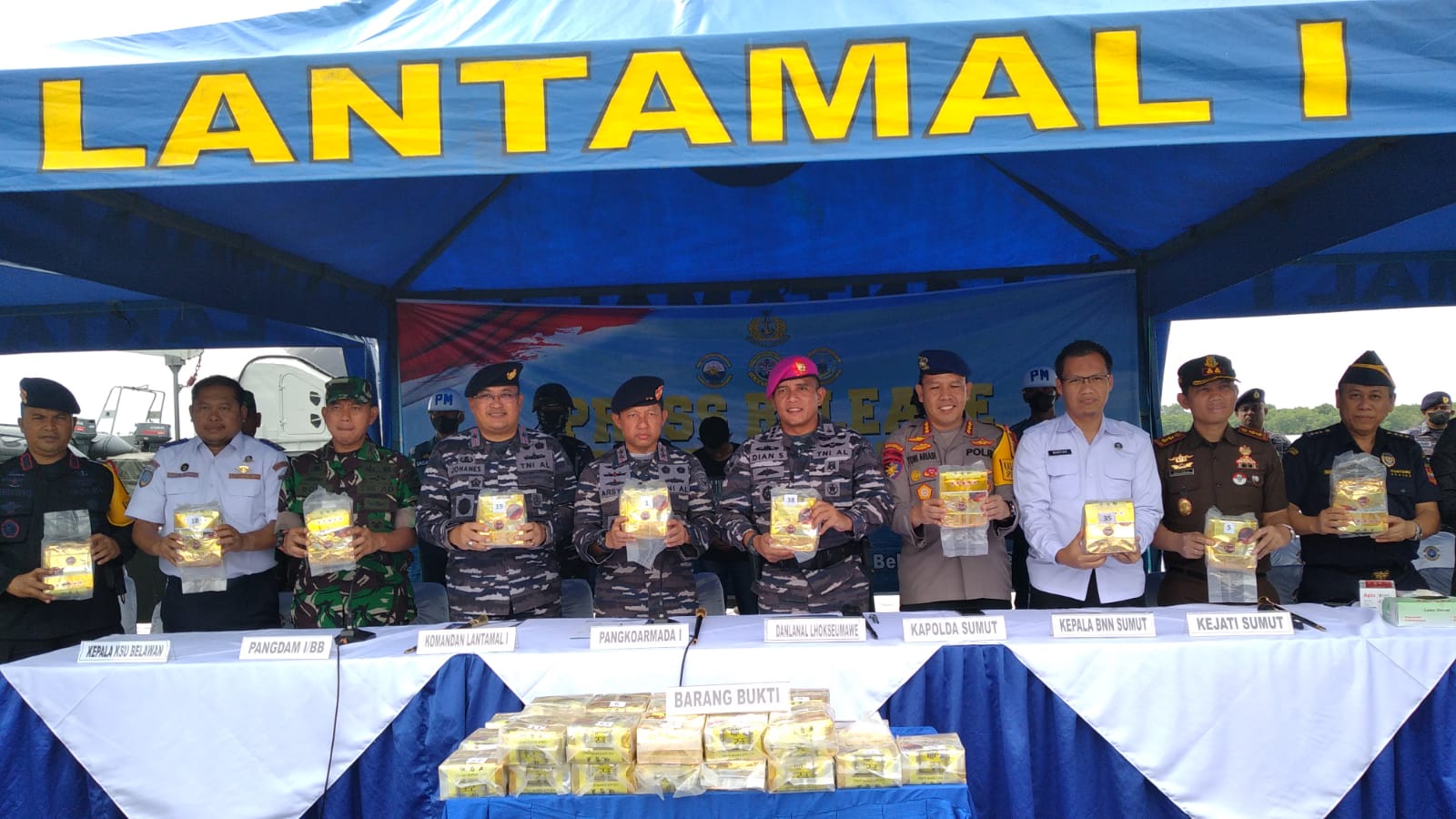 Tim Lanal Lhokseumawe Gagalkan Penyelundupan 43 Kg Sabu Asal Thailand