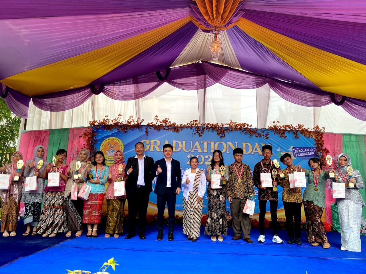 Kepala SMA Harapan Mandiri Wisuda 249 Siswa Pada Graduation Day 2023