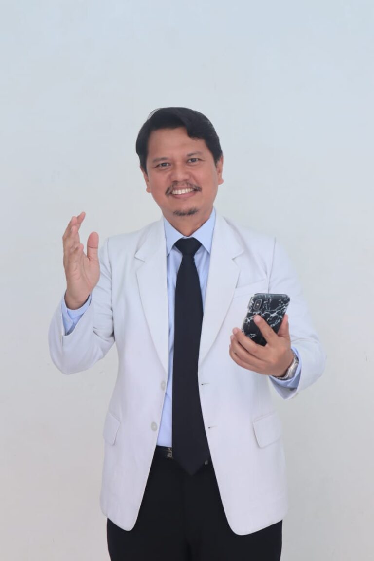 Prof.Ridha Dharmajaya : Gunakan Gadget Sambil Tiduran Berdampak Serius ...