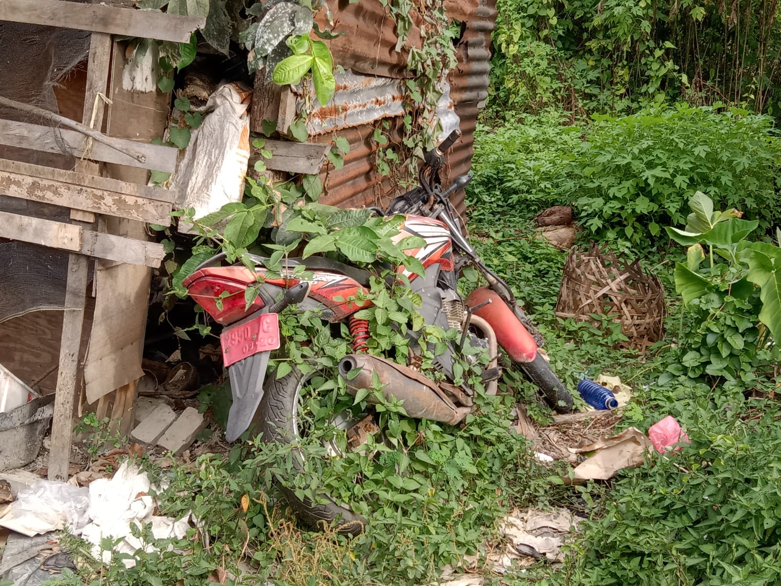 Kendaraan Dinas PUTR Samosir Ditelantarkan