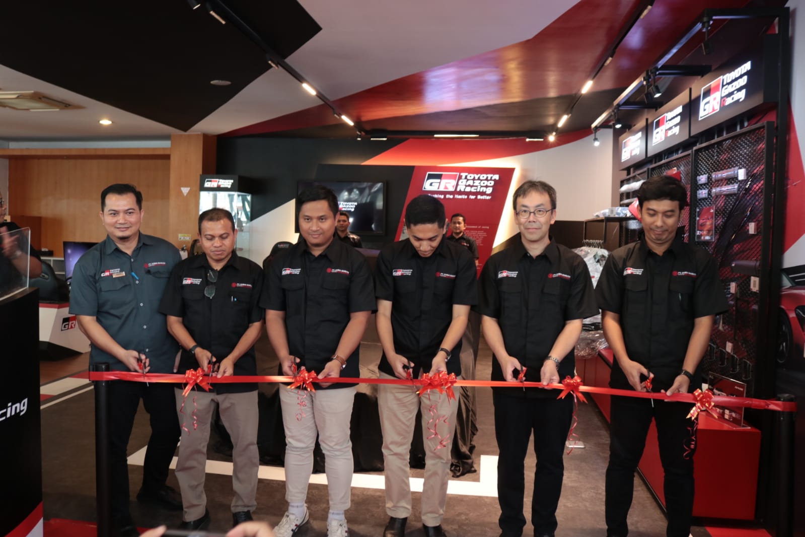 Dealer Toyota Dunia Barusa Hadirkan GR Zone Di Aceh