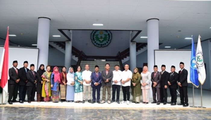 Rektor Unimed Lantik Para Wakil Dekan