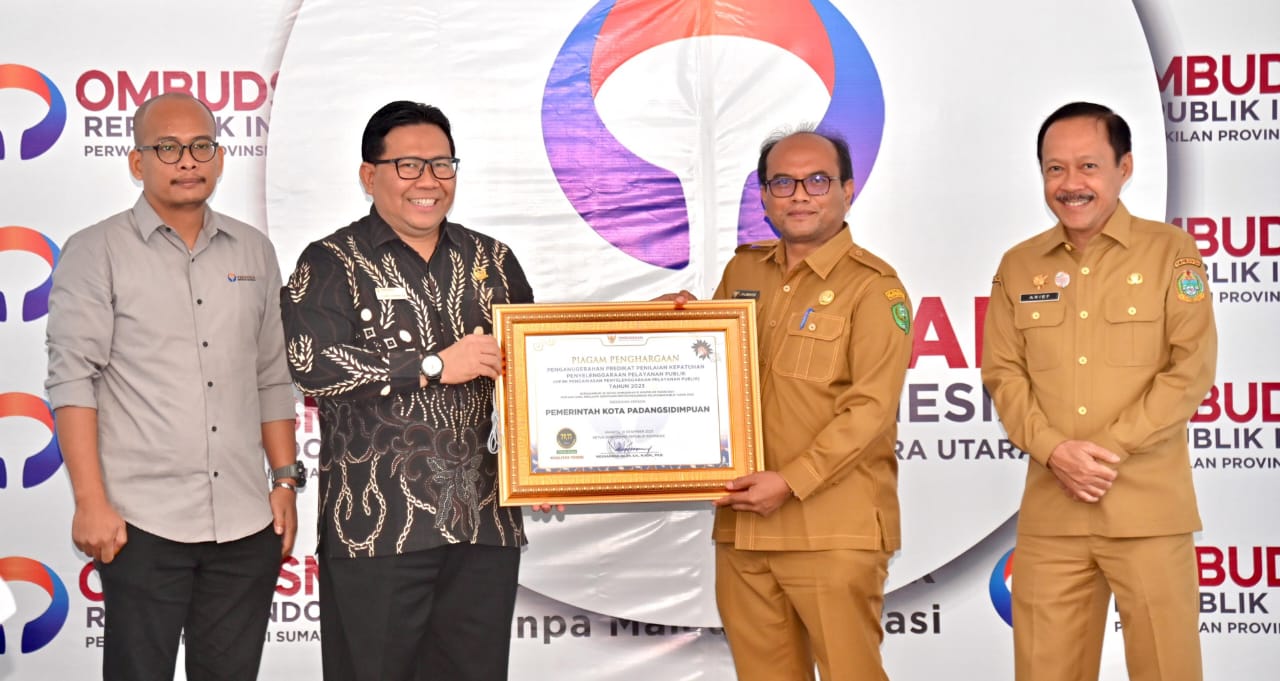 Pemko Padangsidimpuan Raih Predikat Zona Hijau Pelayanan Publik Tahun 2023