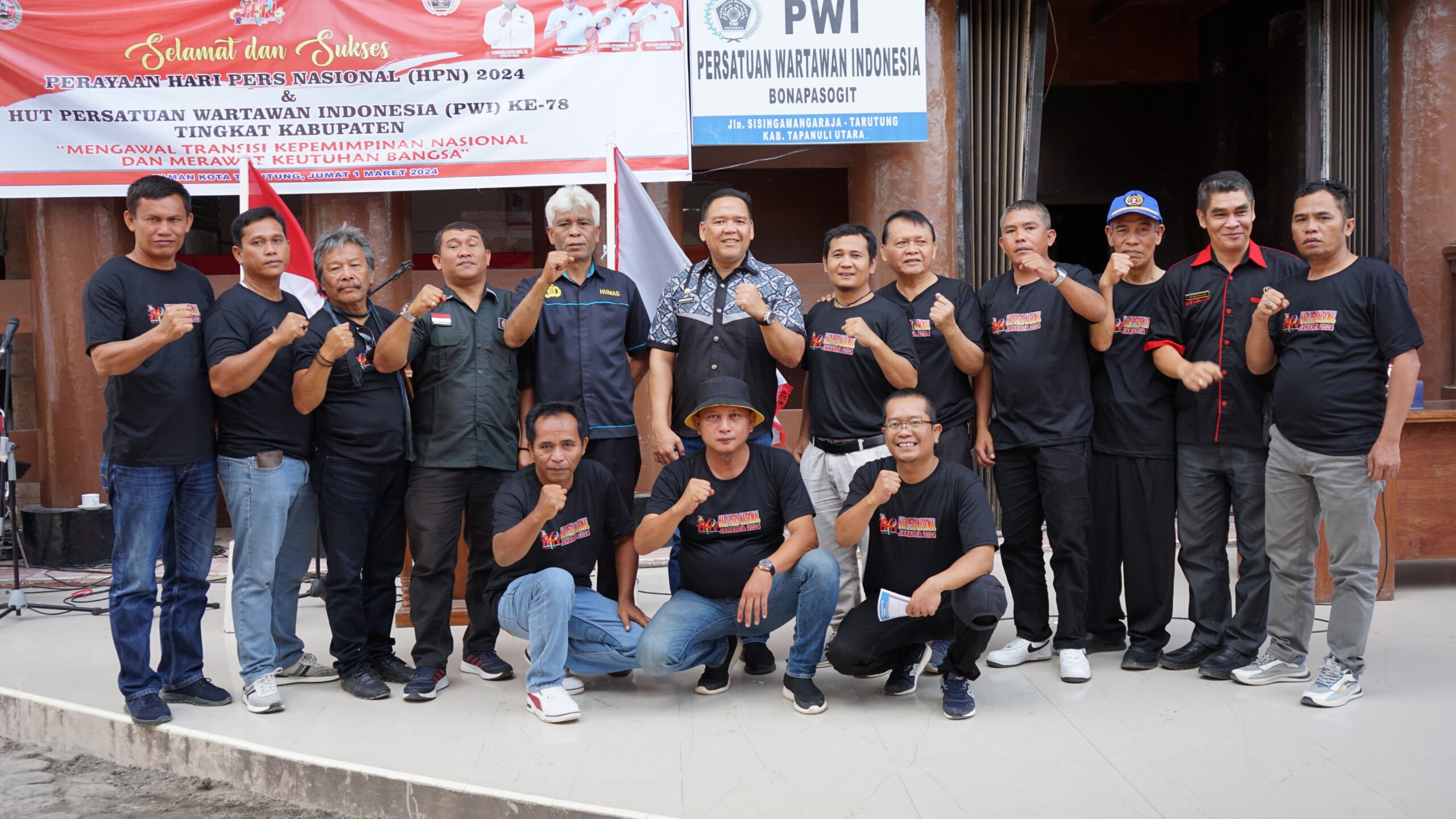 PWI Bonapasogit Rayakan HPN Dan HUT PWI Ke-78 Tingkat Kabupaten Taput