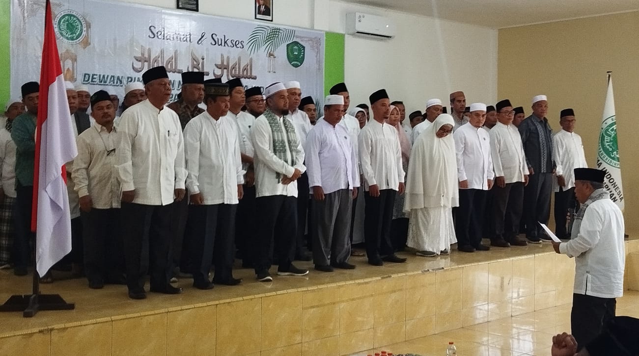 Ketua MUI Padangsidimpuan Kukuhkan Pengurus Komisi-komisi, Ini Daftarnya