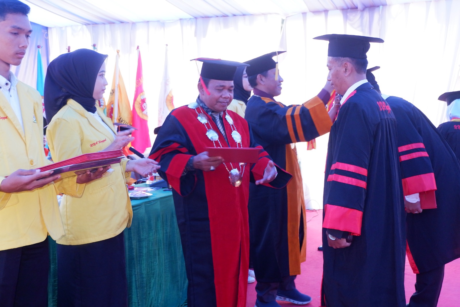 Revolusi Industri 5.0, UNA Wisuda 507 Mahasiswa
