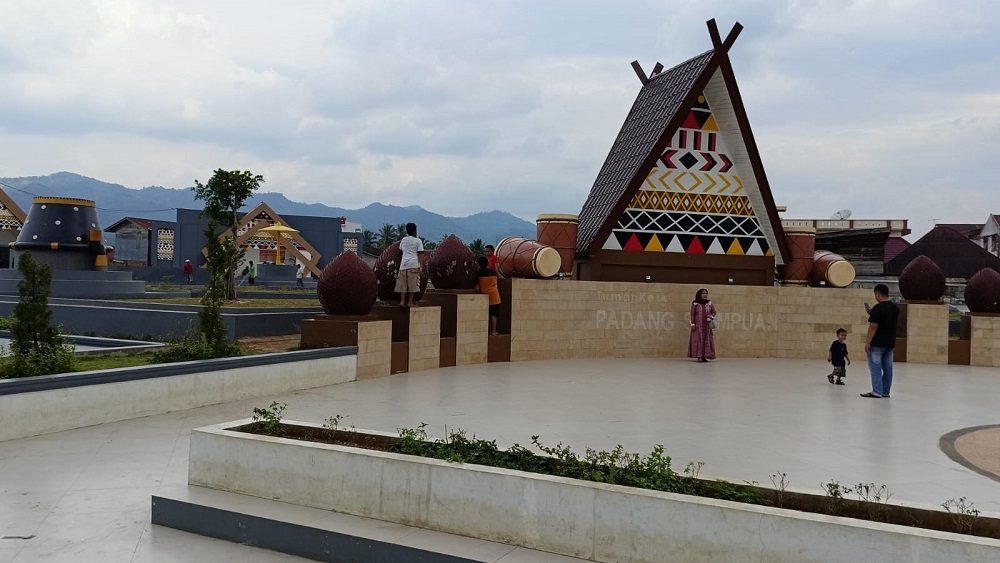 Pembangunan Alun-alun P.Sidimpuan Terindikasi Korupsi Rp800 Juta