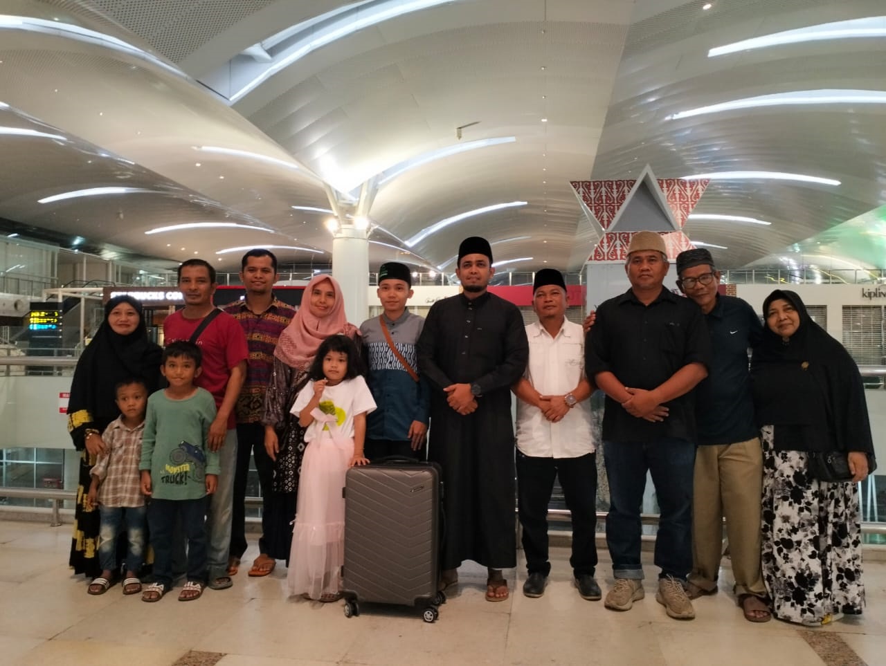 Anak Panti Al Washliyah Ismailiyah Kuliah Ke Luar Negeri