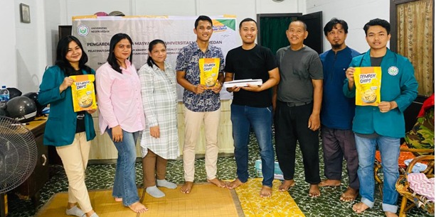 LPPM UNIMED Terjun Ke Pengusaha Kentang Chips