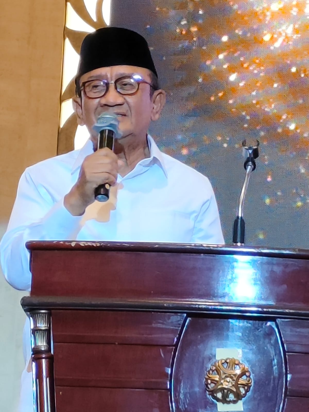 RE Nainggolan: Jangan Tergiur Uang Di Pilkada