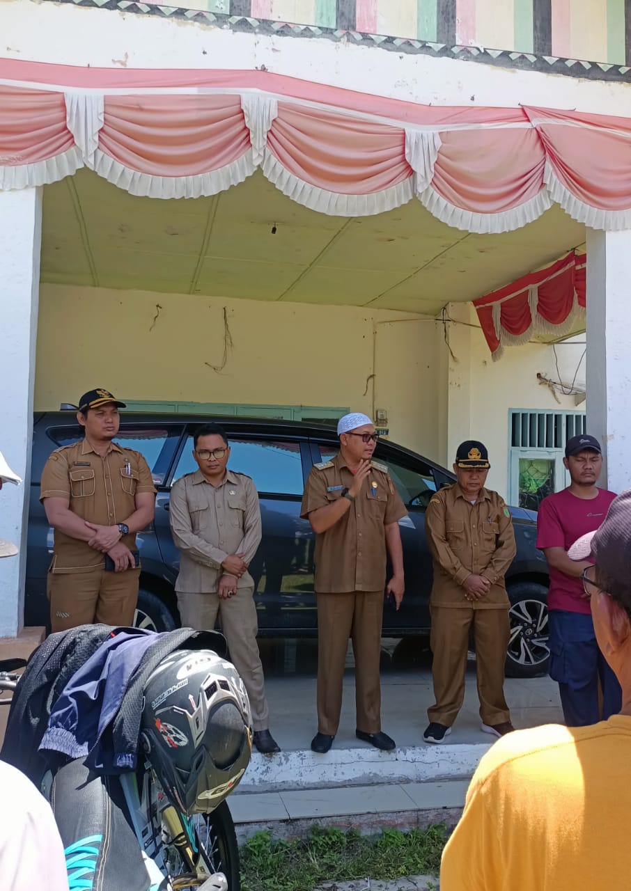 Karyawan PT BDA Temui Camat Longkib Minta Solusi