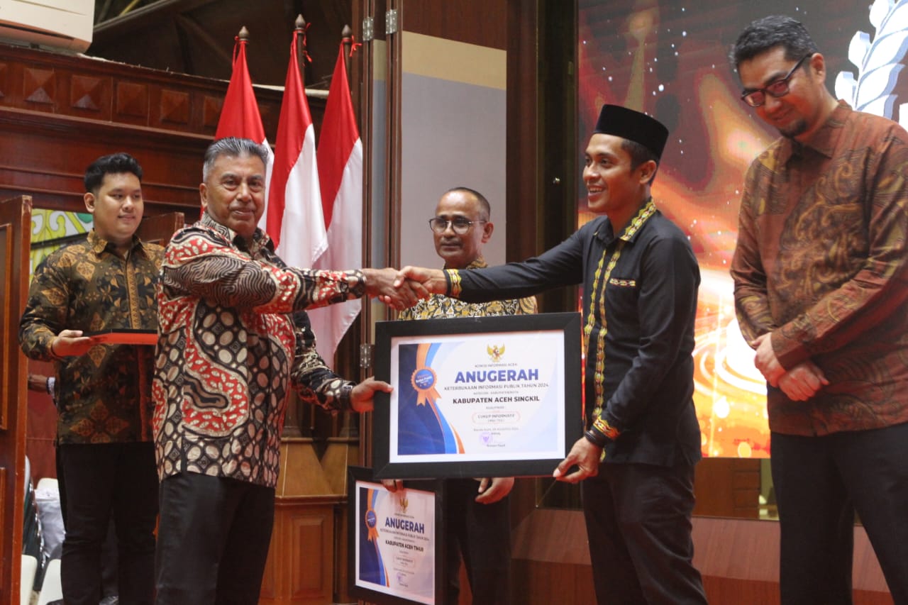 Aceh Singkil Dan 10 Kabupaten/Kota Raih Penghargaan Keterbukaan Informasi Publik