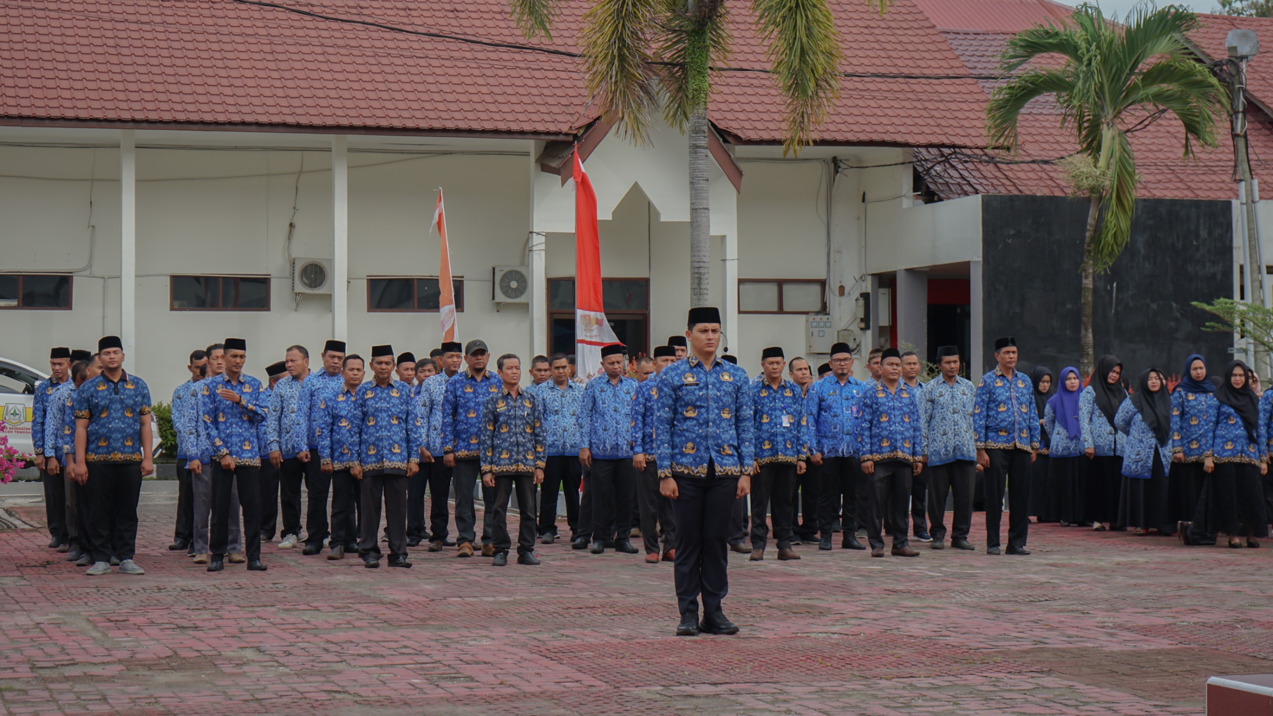 Pj Bupati Agara Pimpim Upacara Peringatan HUT Ke-53 Korpri