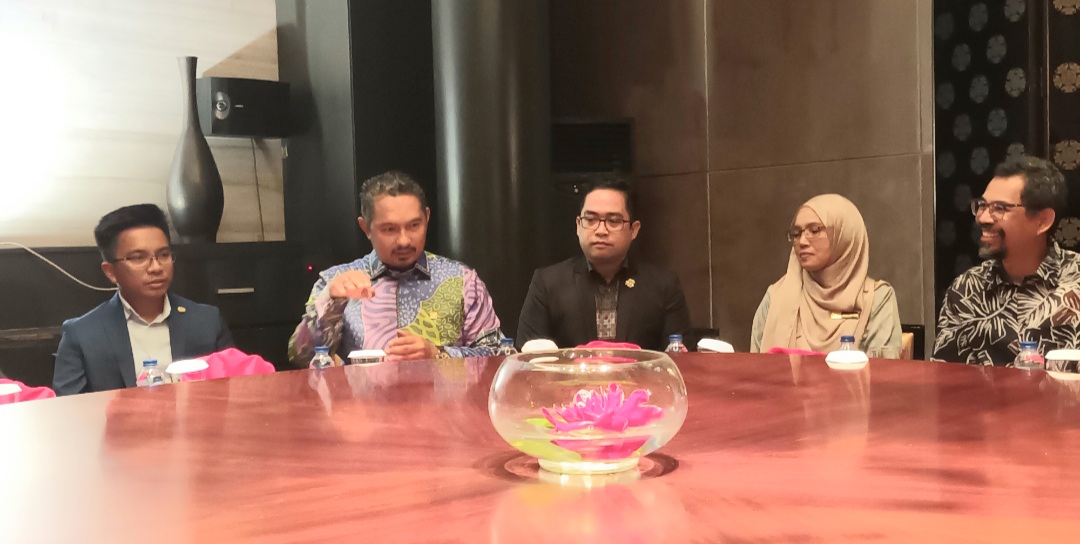Teh Tarik Session Bersama Konjen Malaysia