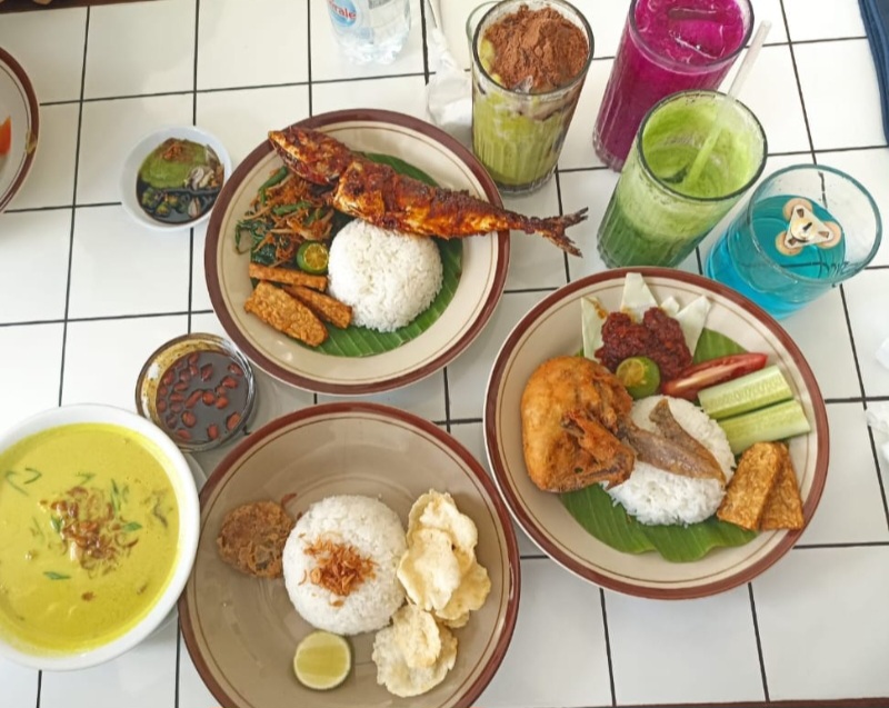 Cantik Manis Kafe Tawarkan Menu Nusantara Dengan Konsep Modern