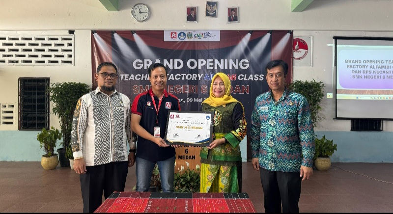 Teaching Factory Alfamidi Class Diresmikan Di SMKN 6 Medan