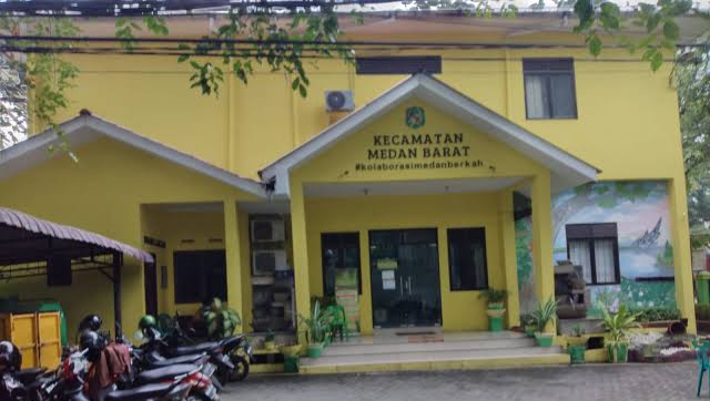 Usai Viral, Camat Medan Barat Kembalikan Posisi Lima Mandor Kebersihan ...