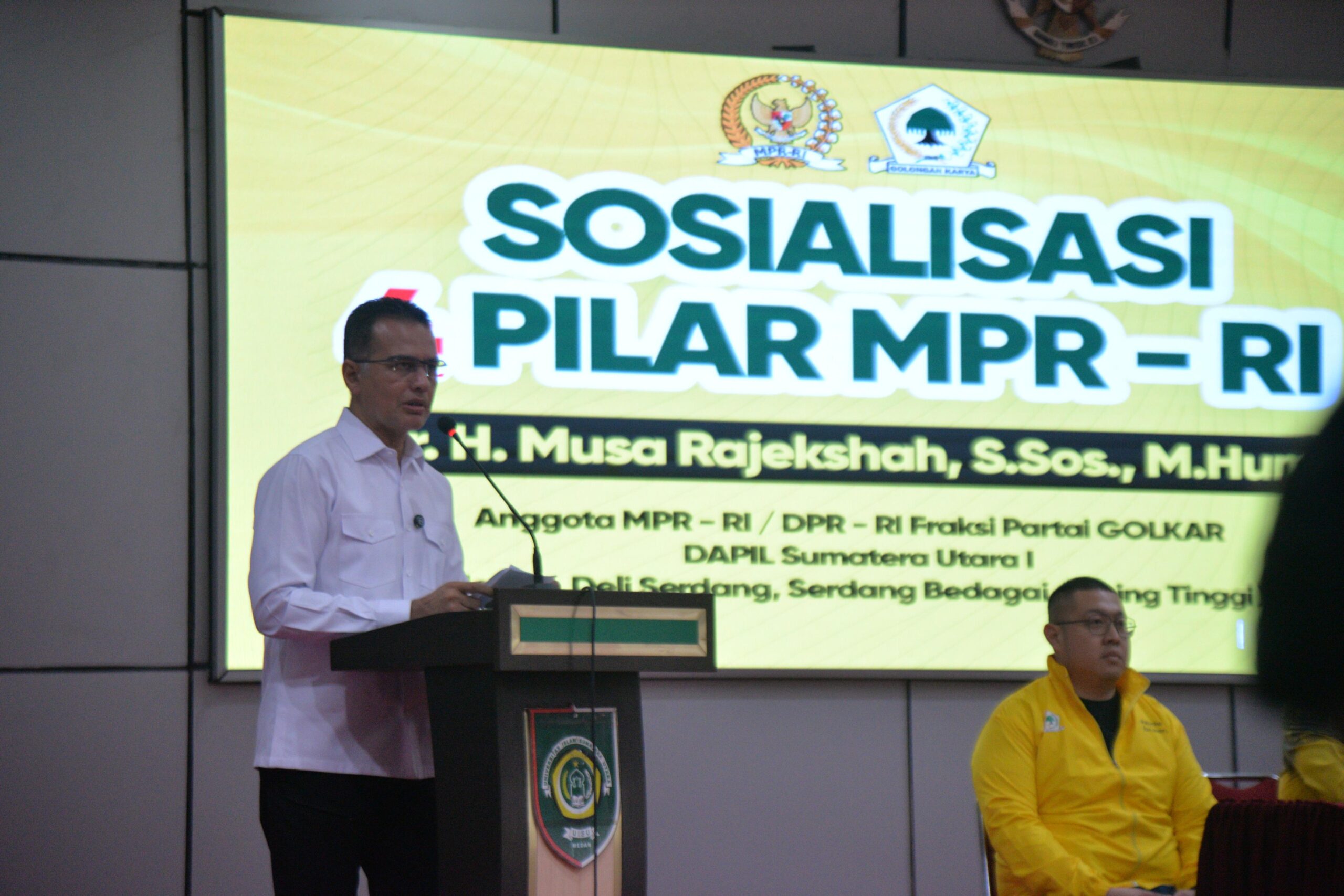 Anggota DPR RI Musa Rajeckshah Sosialisasikan 4 Pilar Di UISU