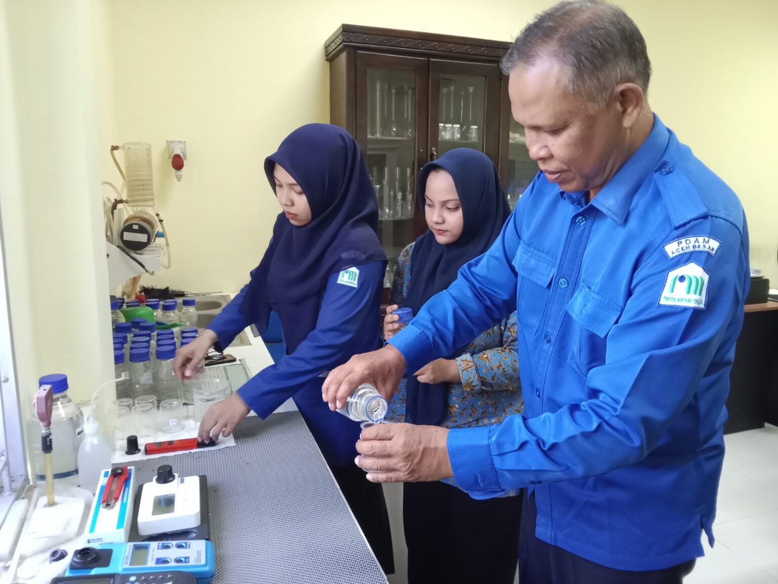 PDAM Tirta Mountala Intensifkan Uji Kualitas Air Untuk Pelanggan